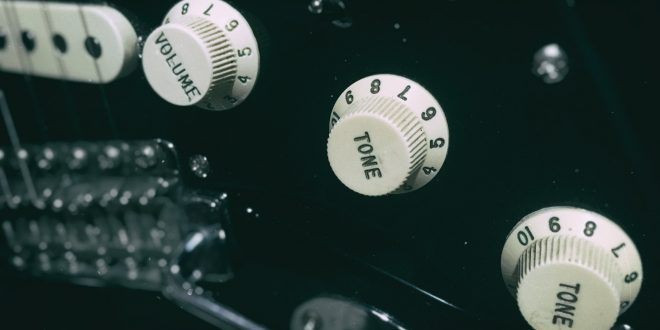 Volume pot & Tone Pot - GIAMPAOLO NOTO